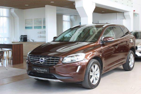 Brown Volvo XC60 2017 in Vilnius, with an engine capacity of 2.40 L and mileage of 116 thousand km for 19000 €, photo 1 on AUTOMOTO.COM.LV