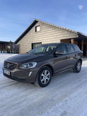 Brown Volvo XC60 2017 in Raseiniai, with an engine capacity of 1.97 L and mileage of 279 thousand km for 8800 €, photo  on AUTOMOTO.COM.LV