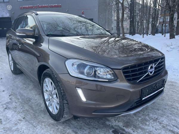 Brown Volvo XC60 2017 in Kaunas, with an engine capacity of 1.97 L and mileage of 271 thousand km for 11250 €, photo 5 on AUTOMOTO.COM.LV
