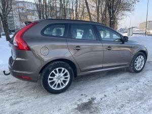 Brown Volvo XC60 2017 in Kaunas, with an engine capacity of 1.97 L and mileage of 271 thousand km for 11250 €, photo 9 on AUTOMOTO.COM.LV