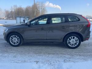 Brown Volvo XC60 2017 in Kaunas, with an engine capacity of 1.97 L and mileage of 271 thousand km for 11250 €, photo 16 on AUTOMOTO.COM.LV