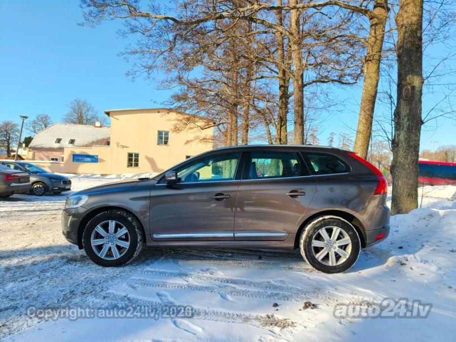 Brown Volvo XC60 2017 in Tallinn, with an engine capacity of 2.40 L and mileage of 398 thousand km for 12580 €, photo 2 on AUTOMOTO.COM.LV