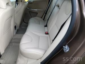 Brūns Volvo XC60 2017 Ogre, ar dzinēja tilpumu 2.00 L un nobraukumu 251 tūkst. km par 13400 €, foto 12 vietnē AUTOMOTO.COM.LV