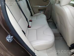 Brūns Volvo XC60 2017 Ogre, ar dzinēja tilpumu 2.00 L un nobraukumu 251 tūkst. km par 13400 €, foto 16 vietnē AUTOMOTO.COM.LV