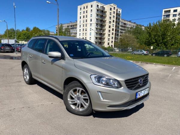 Brown Volvo XC60 2017 in Riga, with an engine capacity of 2.00 L and mileage of 253 thousand km for 15950 €, photo 3 on AUTOMOTO.COM.LV