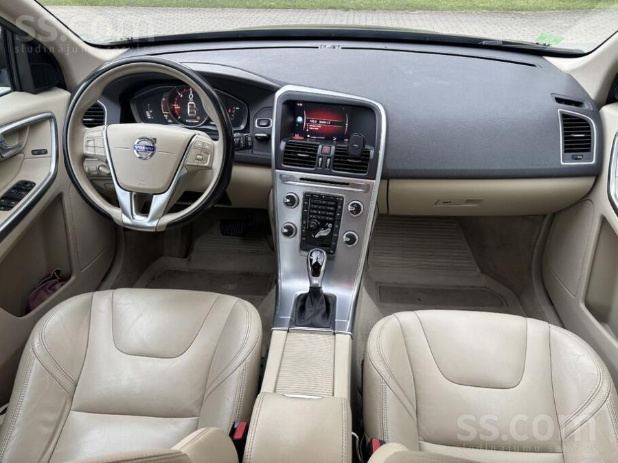 Brūns Volvo XC60 2017 Ogre, ar dzinēja tilpumu 2.00 L un nobraukumu 251 tūkst. km par 13200 €, foto 17 vietnē AUTOMOTO.COM.LV