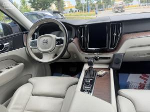 Brūns Volvo XC60 2017 Panevēža, ar dzinēja tilpumu 2.00 L un nobraukumu 274 tūkst. km par 17999 €, foto 17 vietnē AUTOMOTO.COM.LV