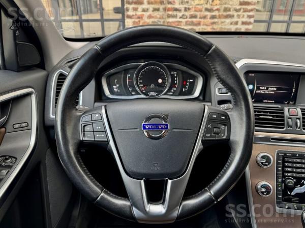 Brūns Volvo XC60 2017 Rīga, ar dzinēja tilpumu 2.40 L un nobraukumu 202 tūkst. km par 15500 €, foto 8 vietnē AUTOMOTO.COM.LV