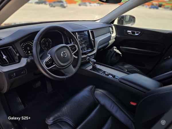 Brūns Volvo XC60 2017 Klaipėda, ar dzinēja tilpumu 1.97 L un nobraukumu 240 tūkst. km par 17800 €, foto 10 vietnē AUTOMOTO.COM.LV