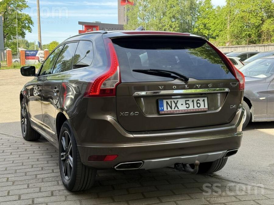 Brūns Volvo XC60 2017 Rīga, ar dzinēja tilpumu 2.00 L un nobraukumu 0 tūkst. km par 9900 €, foto 4 vietnē AUTOMOTO.COM.LV