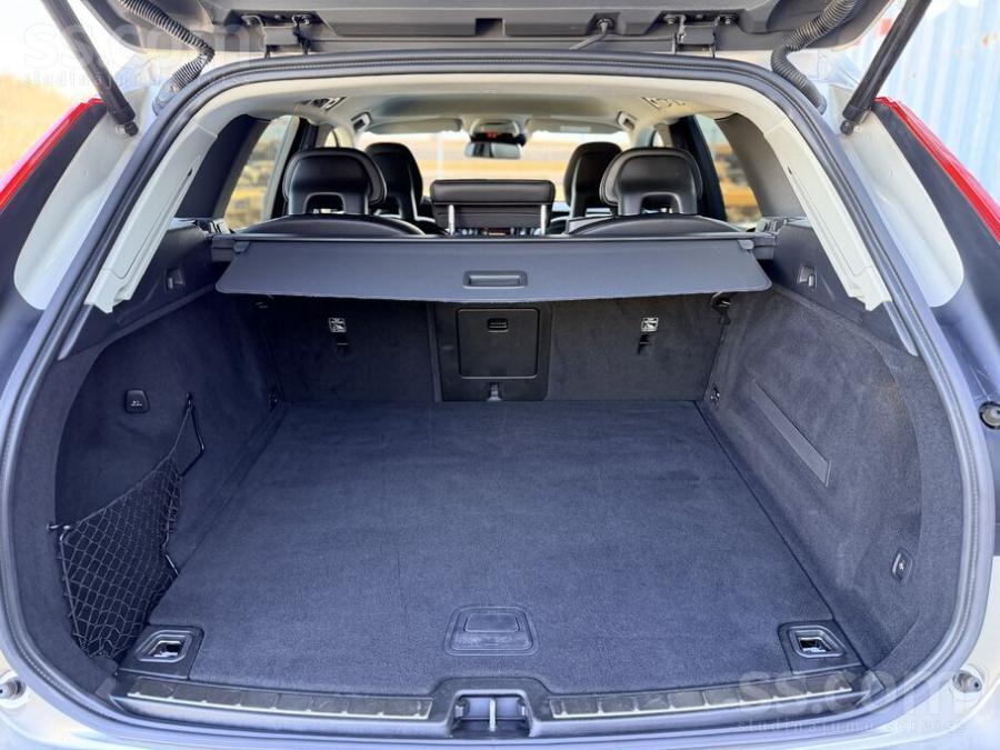 Brūns Volvo XC60 2018 Rīga, ar dzinēja tilpumu 2.00 L un nobraukumu 250 tūkst. km par 18995 €, foto 7 vietnē AUTOMOTO.COM.LV