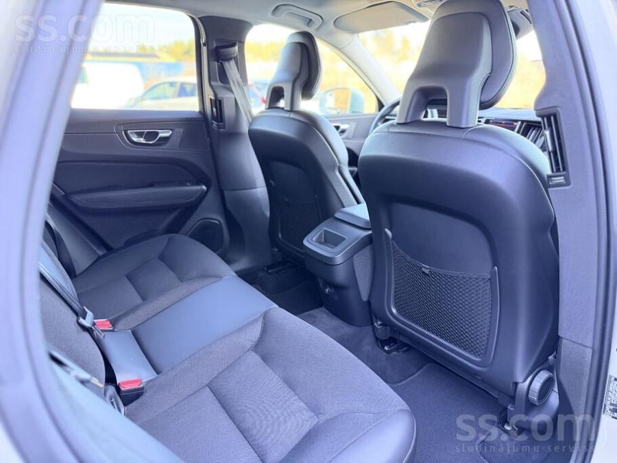 Brūns Volvo XC60 2018 Rīga, ar dzinēja tilpumu 2.00 L un nobraukumu 250 tūkst. km par 18995 €, foto 16 vietnē AUTOMOTO.COM.LV