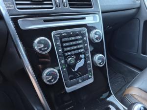 Brūns Volvo XC60 2018 Viļņa, ar dzinēja tilpumu 2.00 L un nobraukumu 207 tūkst. km par 14700 €, foto 19 vietnē AUTOMOTO.COM.LV
