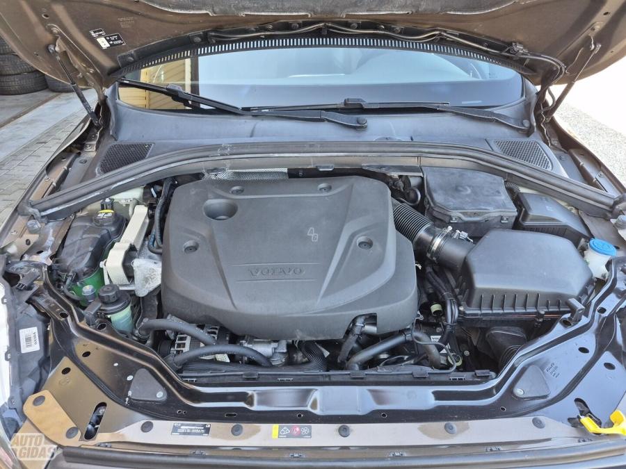 Brūns Volvo XC60 2018 Viļņa, ar dzinēja tilpumu 2.00 L un nobraukumu 207 tūkst. km par 14700 €, foto 21 vietnē AUTOMOTO.COM.LV