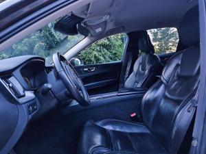 Brown Volvo XC60 2018 in Anyksciai, with an engine capacity of 1.97 L and mileage of 240 thousand km for 17950 €, photo 12 on AUTOMOTO.COM.LV