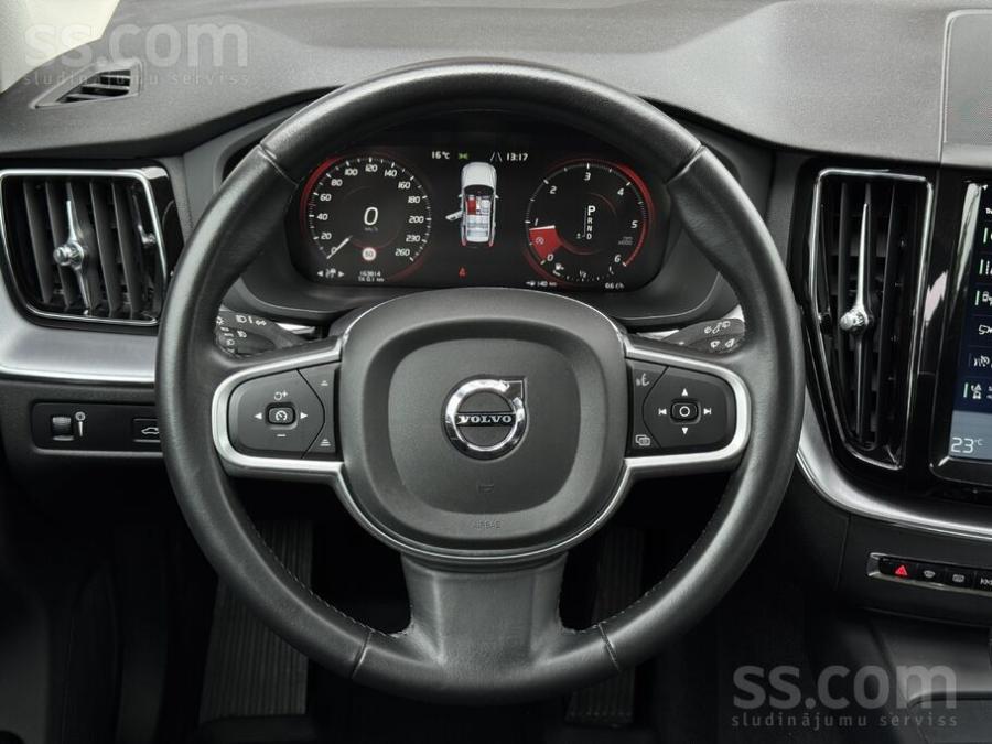 Brown Volvo XC60 2019 in Valmiera, with an engine capacity of 2.00 L and mileage of 164 thousand km for 24600 €, photo 10 on AUTOMOTO.COM.LV