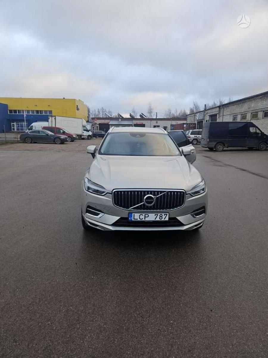 Brown Volvo XC60 2019 in Plunge, with an engine capacity of 1.97 L and mileage of 123 thousand km for 17000 €, photo 7 on AUTOMOTO.COM.LV