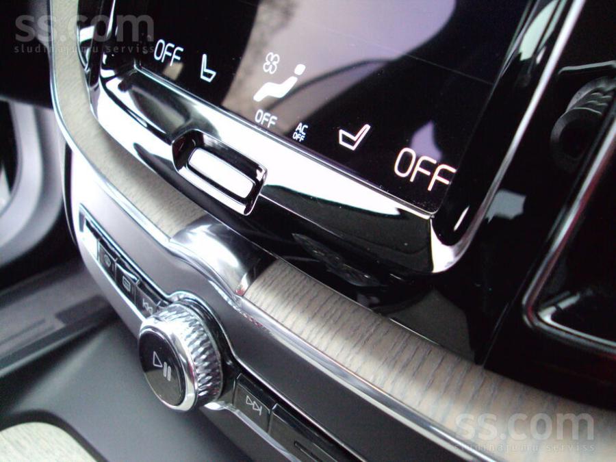 Brūns Volvo XC60 2020 Rīga, ar dzinēja tilpumu 2.00 L un nobraukumu 168 tūkst. km par 26000 €, foto 8 vietnē AUTOMOTO.COM.LV