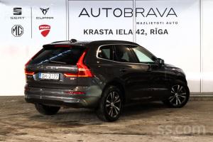 Brown Volvo XC60 2022 in Riga, with an engine capacity of 2.00 L and mileage of 43 thousand km for 34000 €, photo 8 on AUTOMOTO.COM.LV