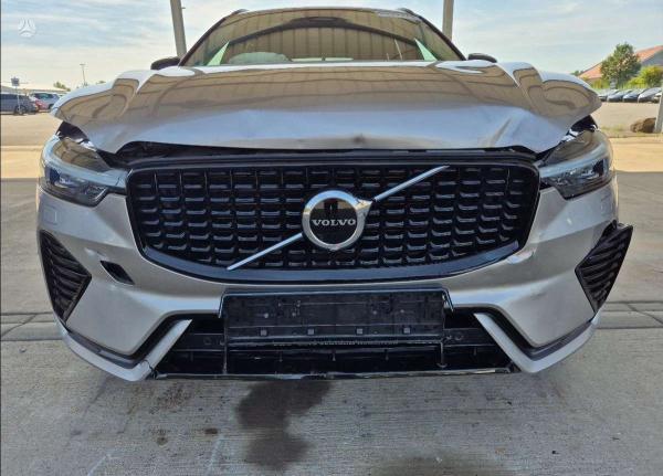 Brūns Volvo XC60 2022 Klaipėda, ar dzinēja tilpumu 1.97 L un nobraukumu 71 tūkst. km par 12900 €, foto 11 vietnē AUTOMOTO.COM.LV