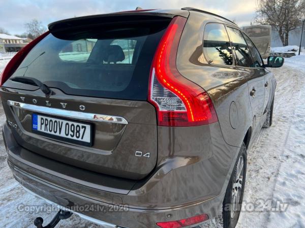 Brown Volvo XC60 2015 in Paide, with an engine capacity of 2.00 L and mileage of 245 thousand km for 11900 €, photo 8 on AUTOMOTO.COM.LV