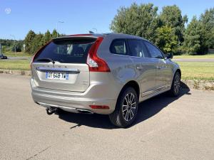 Brown Volvo XC60 2015 in Panevezys, with an engine capacity of 2.40 L and mileage of 174 thousand km for 12990 €, photo 9 on AUTOMOTO.COM.LV