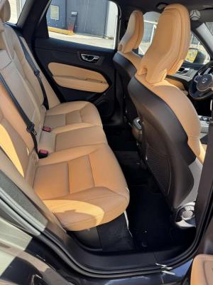 Brūns Volvo XC60 2020 Tauragė, ar dzinēja tilpumu 1.97 L un nobraukumu 240 tūkst. km par 16850 €, foto 11 vietnē AUTOMOTO.COM.LV