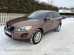 Brūns Volvo XC60 2009 Tallina, ar dzinēja tilpumu 2.40 L un nobraukumu 272 tūkst. km par 5600 €, foto  vietnē AUTOMOTO.COM.LV