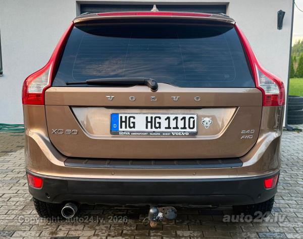 Brown Volvo XC60 2009 in Tallinn, with an engine capacity of 2.40 L and mileage of 0 thousand km for 4950 €, photo 9 on AUTOMOTO.COM.LV