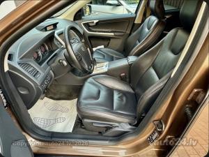 Brūns Volvo XC60 2009 Tallina, ar dzinēja tilpumu 2.40 L un nobraukumu 0 tūkst. km par 4950 €, foto 12 vietnē AUTOMOTO.COM.LV