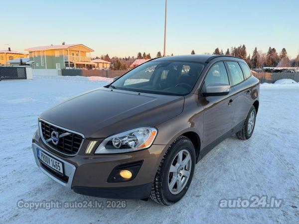 Brūns Volvo XC60 2011 Tallina, ar dzinēja tilpumu 2.40 L un nobraukumu 250 tūkst. km par 7690 €, foto 1 vietnē AUTOMOTO.COM.LV