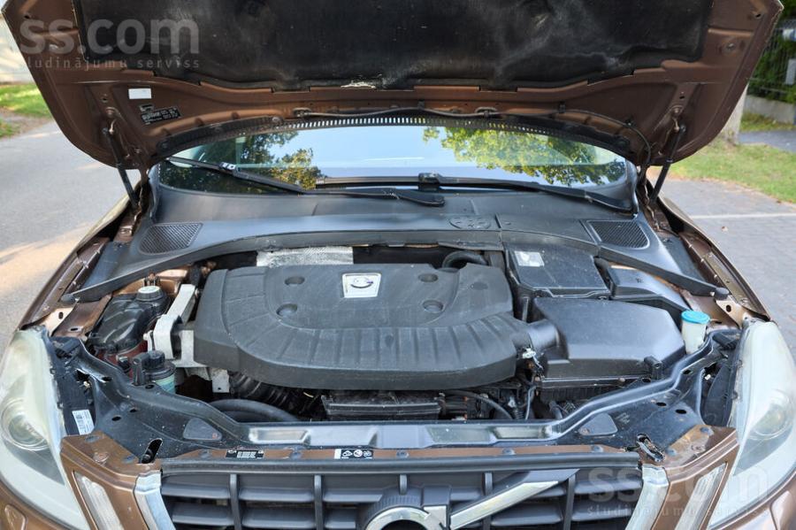 Brūns Volvo XC60 2012 Jūrmala, ar dzinēja tilpumu 2.40 L un nobraukumu 430 tūkst. km par 5800 €, foto 10 vietnē AUTOMOTO.COM.LV