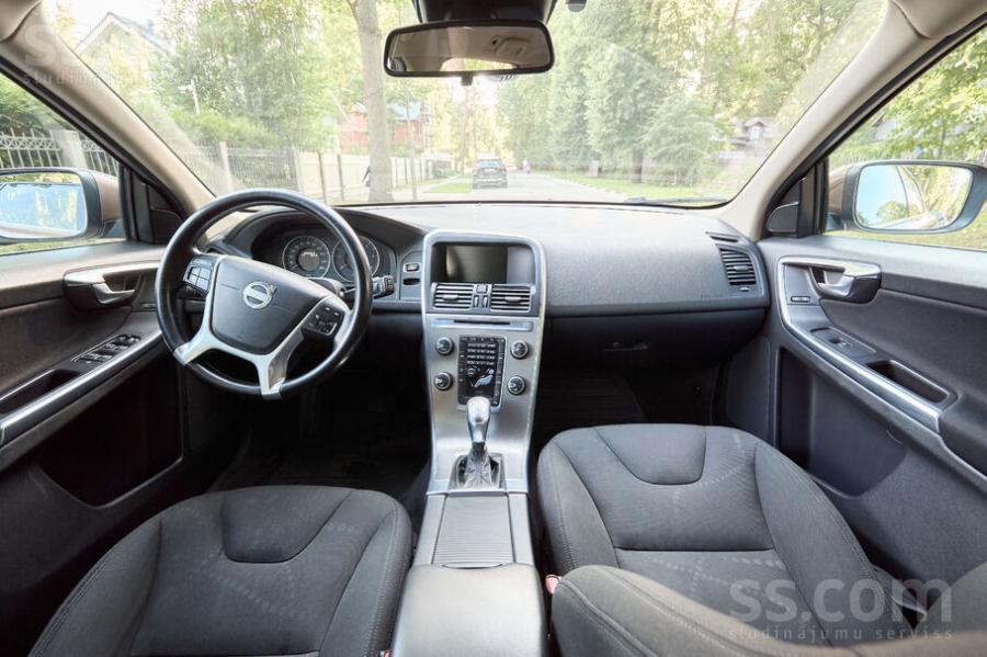 Brūns Volvo XC60 2012 Jūrmala, ar dzinēja tilpumu 2.40 L un nobraukumu 430 tūkst. km par 5800 €, foto 11 vietnē AUTOMOTO.COM.LV