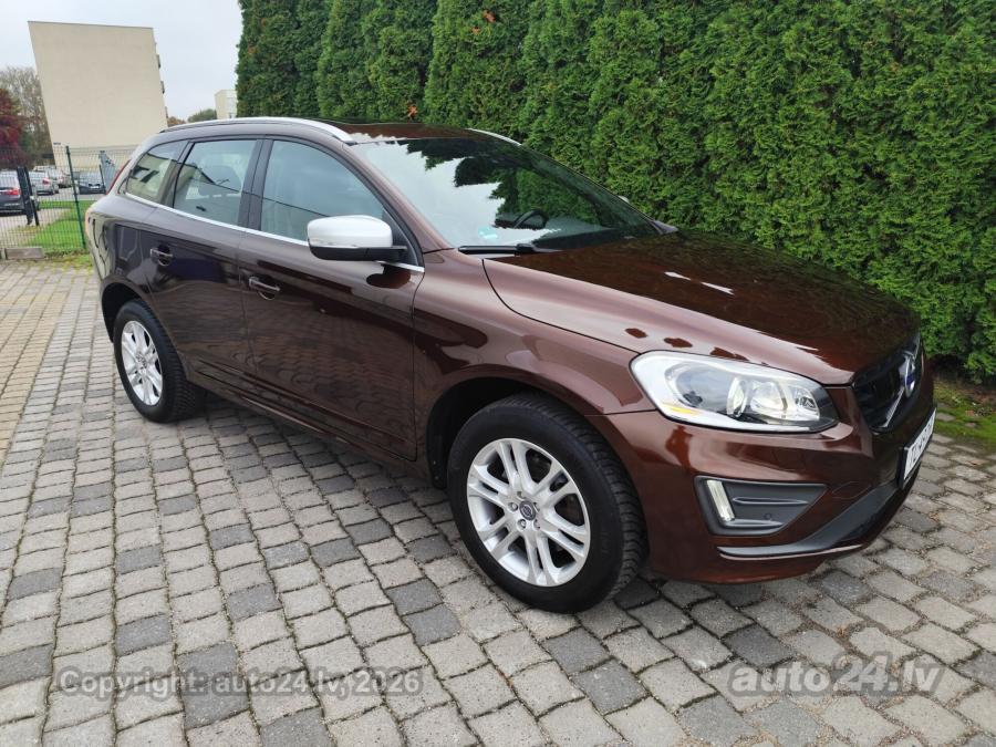 Brūns Volvo XC60 2013 Paide, ar dzinēja tilpumu 2.00 L un nobraukumu 204 tūkst. km par 12990 €, foto 9 vietnē AUTOMOTO.COM.LV