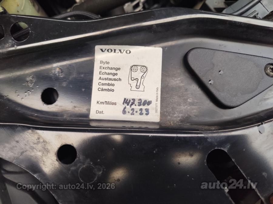 Brūns Volvo XC60 2013 Paide, ar dzinēja tilpumu 2.00 L un nobraukumu 204 tūkst. km par 12990 €, foto 13 vietnē AUTOMOTO.COM.LV