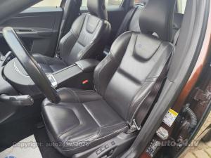 Brūns Volvo XC60 2013 Paide, ar dzinēja tilpumu 2.00 L un nobraukumu 204 tūkst. km par 12990 €, foto 20 vietnē AUTOMOTO.COM.LV