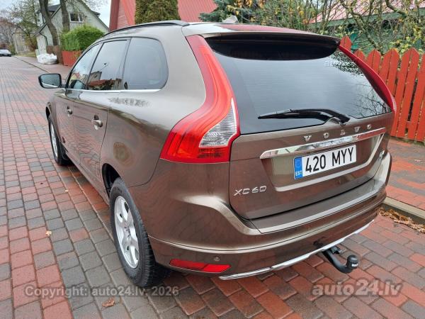 Volvo XC60 2014 in Tallinn on AUTOMOTO.COM.LV Brown Volvo XC60 2014 in Tallinn, with an engine capacity of 2.00 L and mileage of 145 thousand km for 12500 €, photo 5 on AUTOMOTO.COM.LV