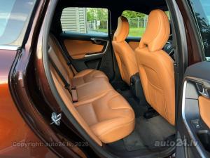 Brown Volvo XC60 2016 in Parnu, with an engine capacity of 2.00 L and mileage of 113 thousand km for 16900 €, photo 12 on AUTOMOTO.COM.LV