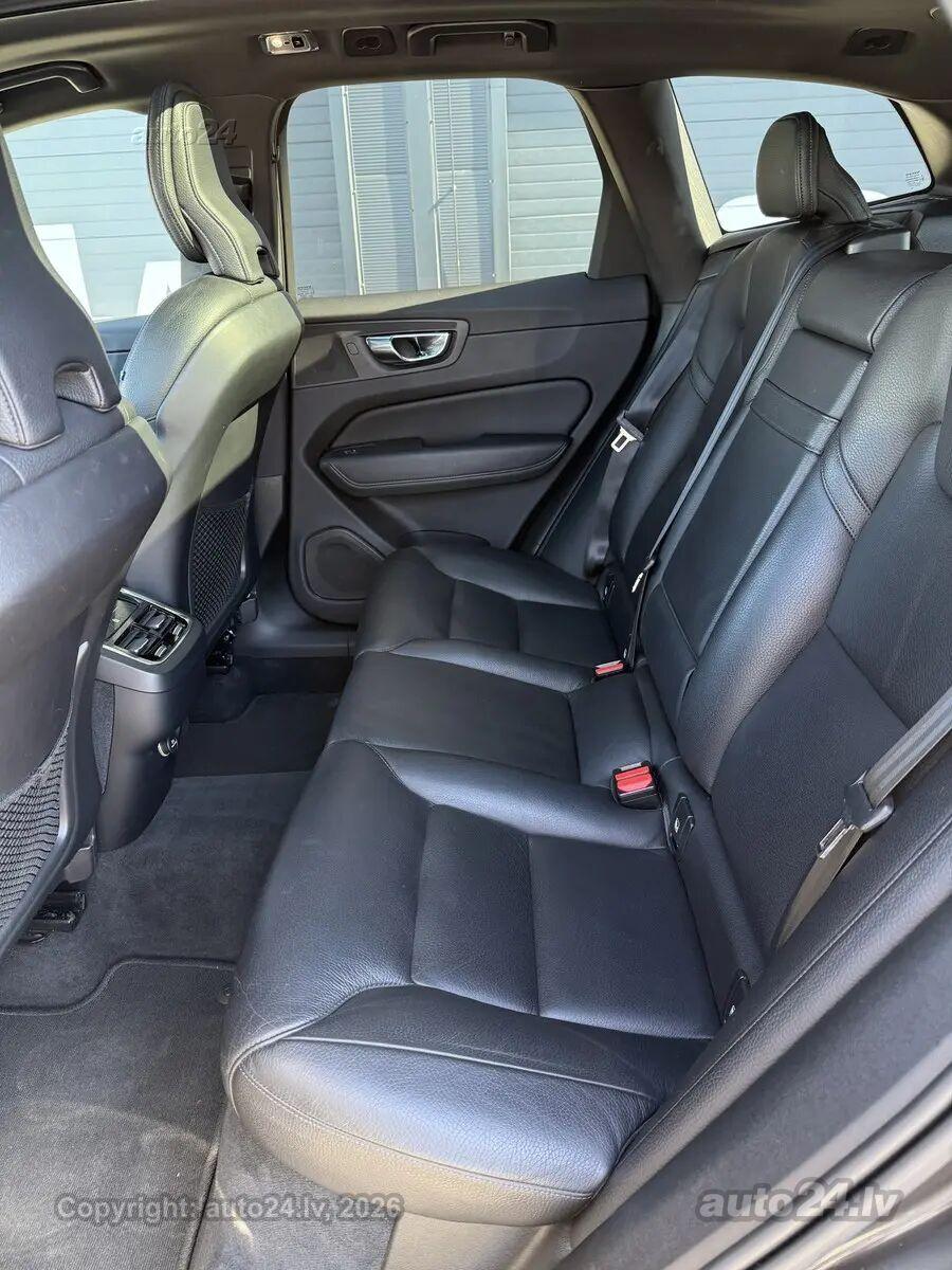 Brūns Volvo XC60 2018 Tallina, ar dzinēja tilpumu 2.00 L un nobraukumu 214 tūkst. km par 21995 €, foto 19 vietnē AUTOMOTO.COM.LV
