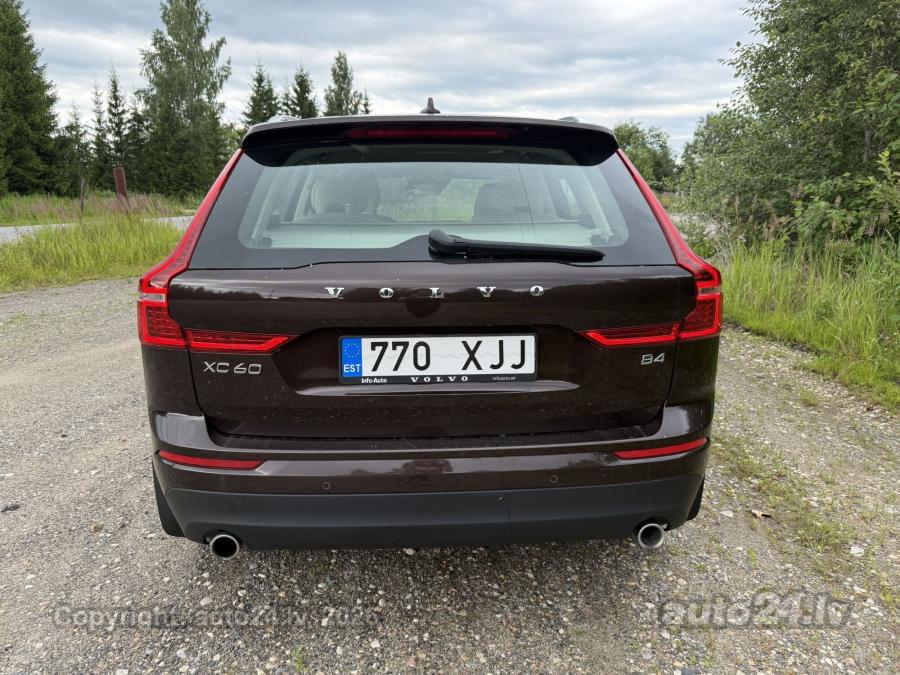 Brown Volvo XC60 2021 in Parnu, with an engine capacity of 2.00 L and mileage of 46 thousand km for 34000 €, photo 9 on AUTOMOTO.COM.LV