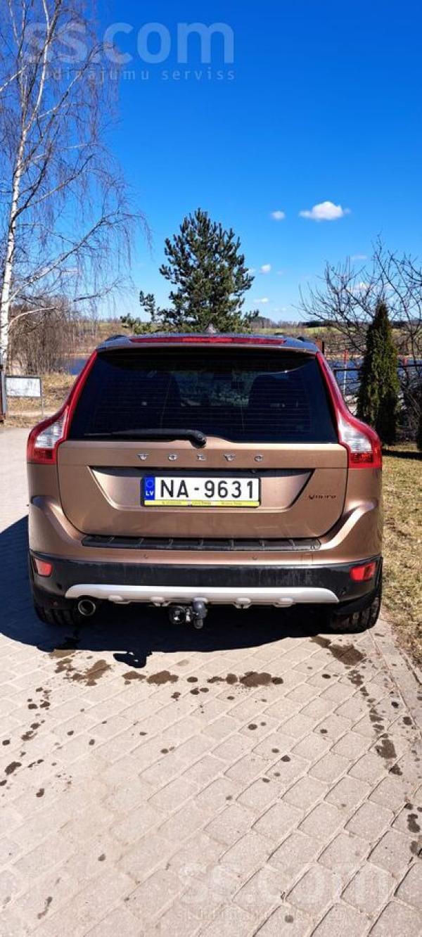 Volvo XC60 2008 in Valka, with an engine capacity of 2.40 L and mileage of 275 thousand km for 9500 €, photo 2 on AUTOMOTO.COM.LV