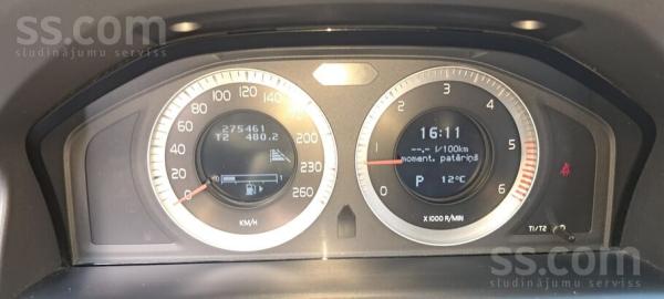 Volvo XC60 2008 in Valka, with an engine capacity of 2.40 L and mileage of 275 thousand km for 9500 €, photo 7 on AUTOMOTO.COM.LV