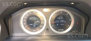 Volvo XC60 2008 in Valka, with an engine capacity of 2.40 L and mileage of 275 thousand km for 9500 €, photo 8 on AUTOMOTO.COM.LV