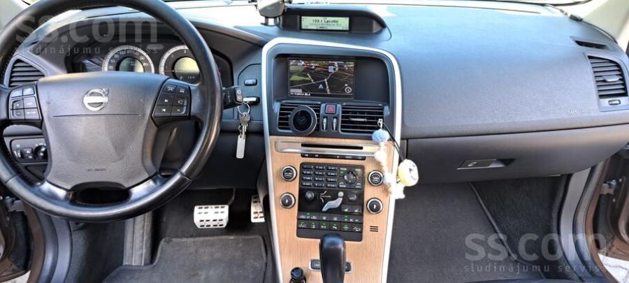 Volvo XC60 2008 in Valka, with an engine capacity of 2.40 L and mileage of 275 thousand km for 9500 €, photo 10 on AUTOMOTO.COM.LV