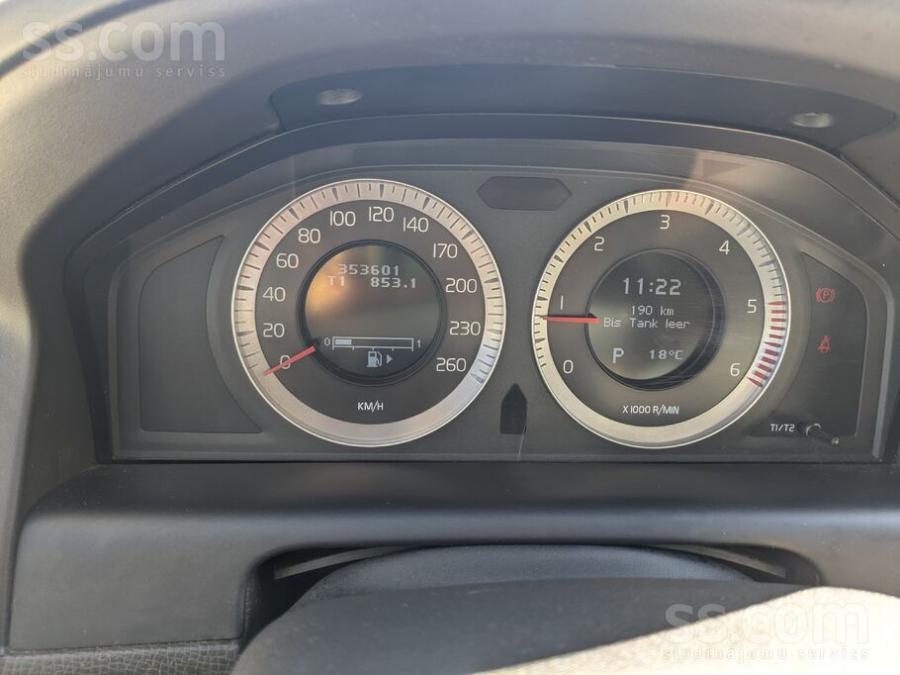 Volvo XC60 2008 Daugavpils, ar dzinēja tilpumu 2.40 L un nobraukumu 350 tūkst. km par 5300 €, foto 9 vietnē AUTOMOTO.COM.LV