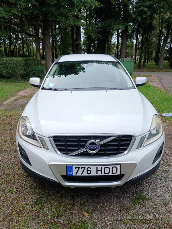 Volvo XC60 2008 in Tallinn, with an engine capacity of 2.40 L and mileage of 250 thousand km for 5500 €, photo 10 on AUTOMOTO.COM.LV