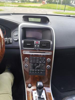 Volvo XC60 2008 in Vilnius, with an engine capacity of 2.40 L and mileage of 354 thousand km for 4999 €, photo 15 on AUTOMOTO.COM.LV