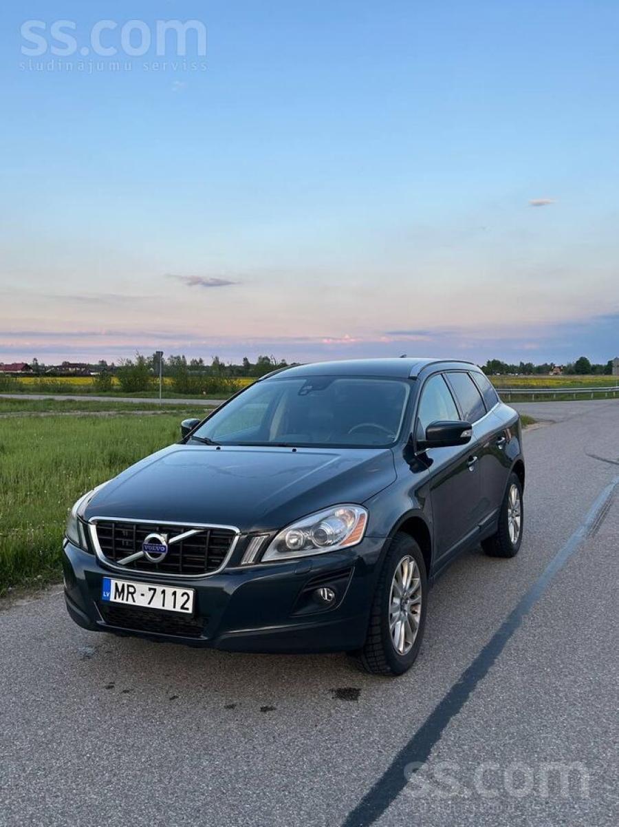 Volvo XC60 2009 Rīga, ar dzinēja tilpumu 2.40 L un nobraukumu 280 tūkst. km par 6300 €, foto 1 vietnē AUTOMOTO.COM.LV