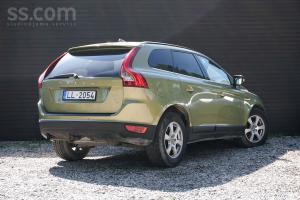 Volvo XC60 2009 in Riga, with an engine capacity of 2.40 L and mileage of 290 thousand km for 7790 €, photo 4 on AUTOMOTO.COM.LV