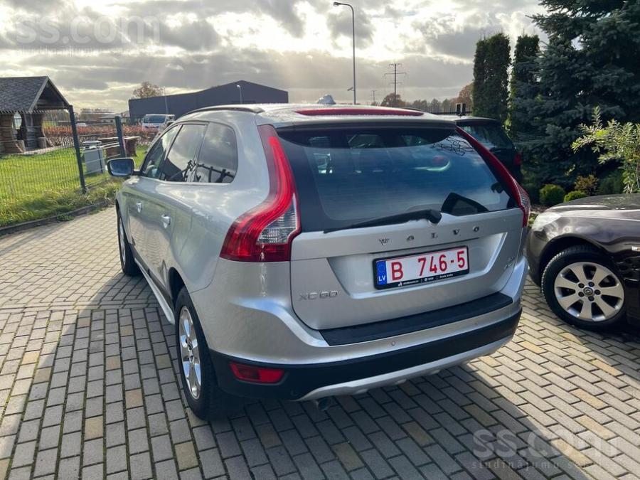 Volvo XC60 2009 Talsi, ar dzinēja tilpumu 2.40 L un nobraukumu 251 tūkst. km par 9770 €, foto 5 vietnē AUTOMOTO.COM.LV